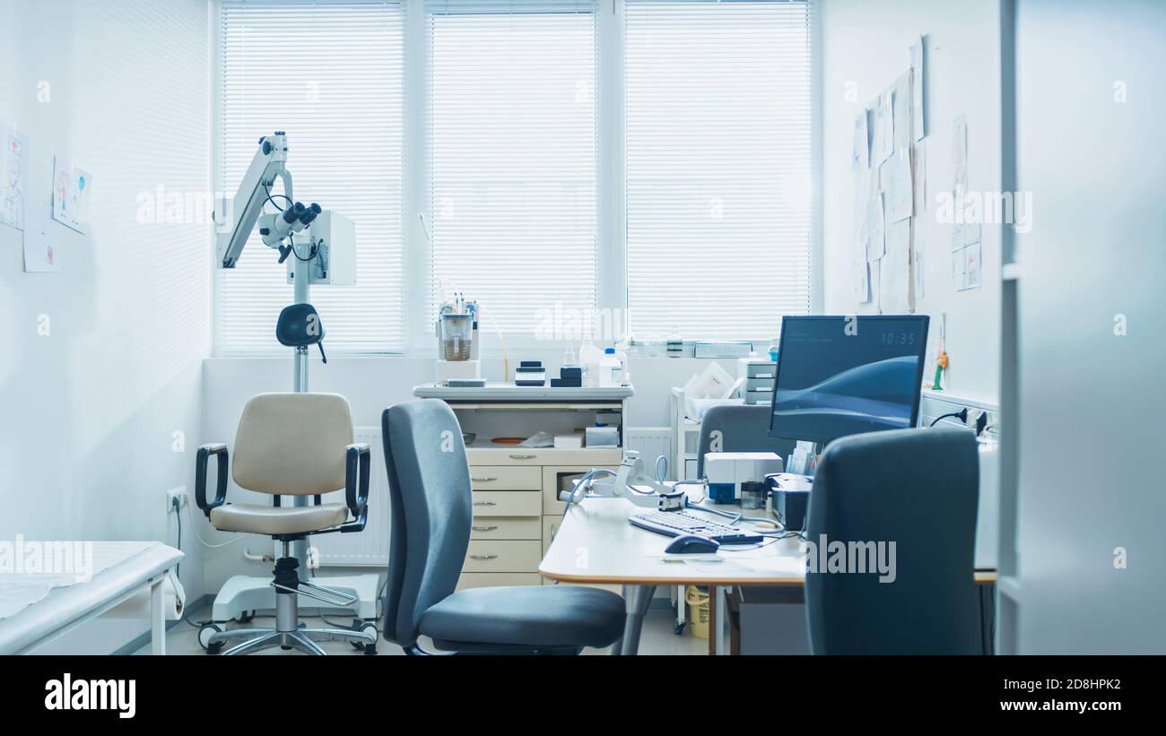 No one to visit the office hi-res stock photography and images - Alamy