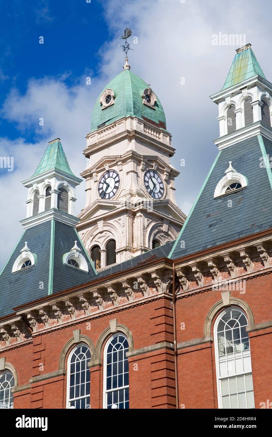 Gloucester city hall cape ann greater boston area hi-res stock ...