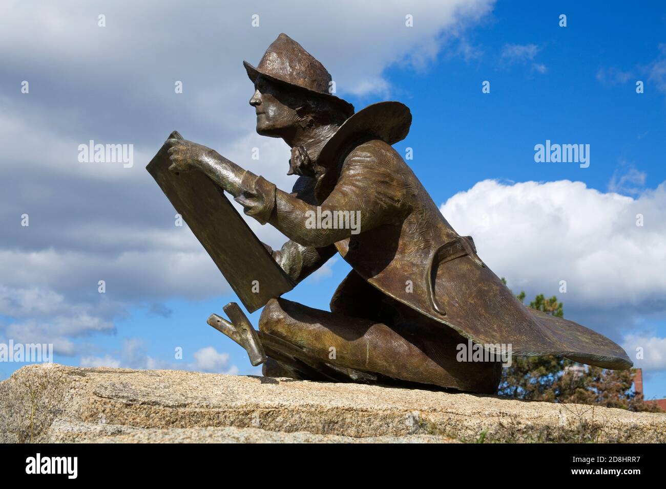 Puca sculpture hi-res stock photography and images - Alamy