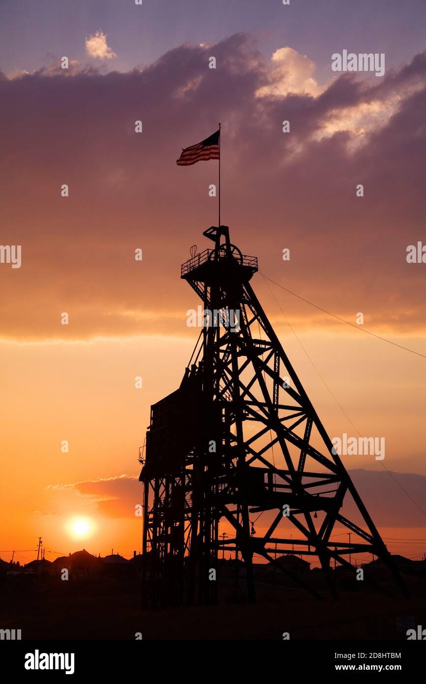 Mine headframe butte montana usa hi-res stock photography and images ...