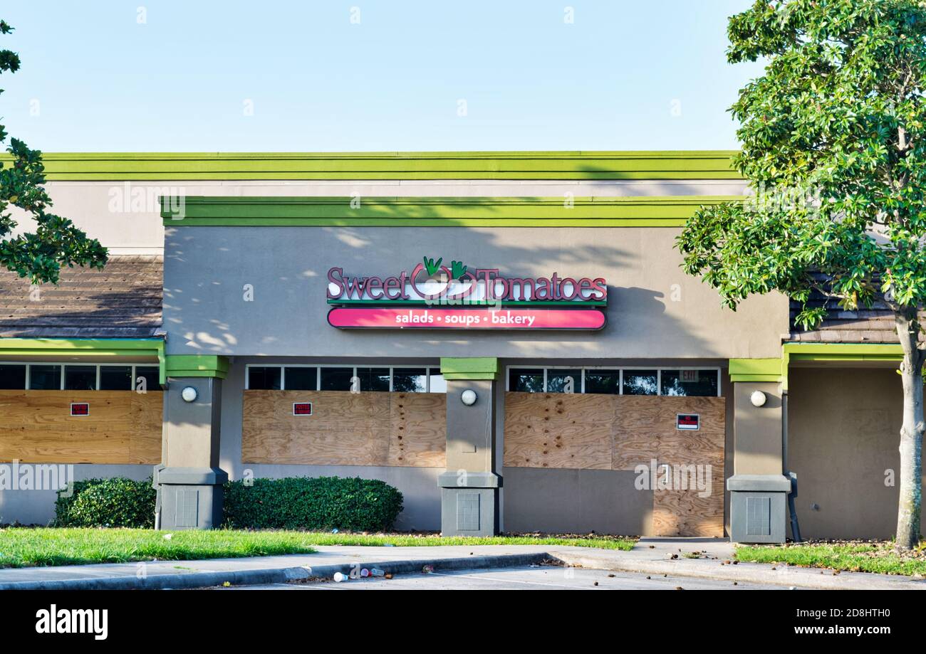 Town known for cuisine hi-res stock photography and images - Alamy