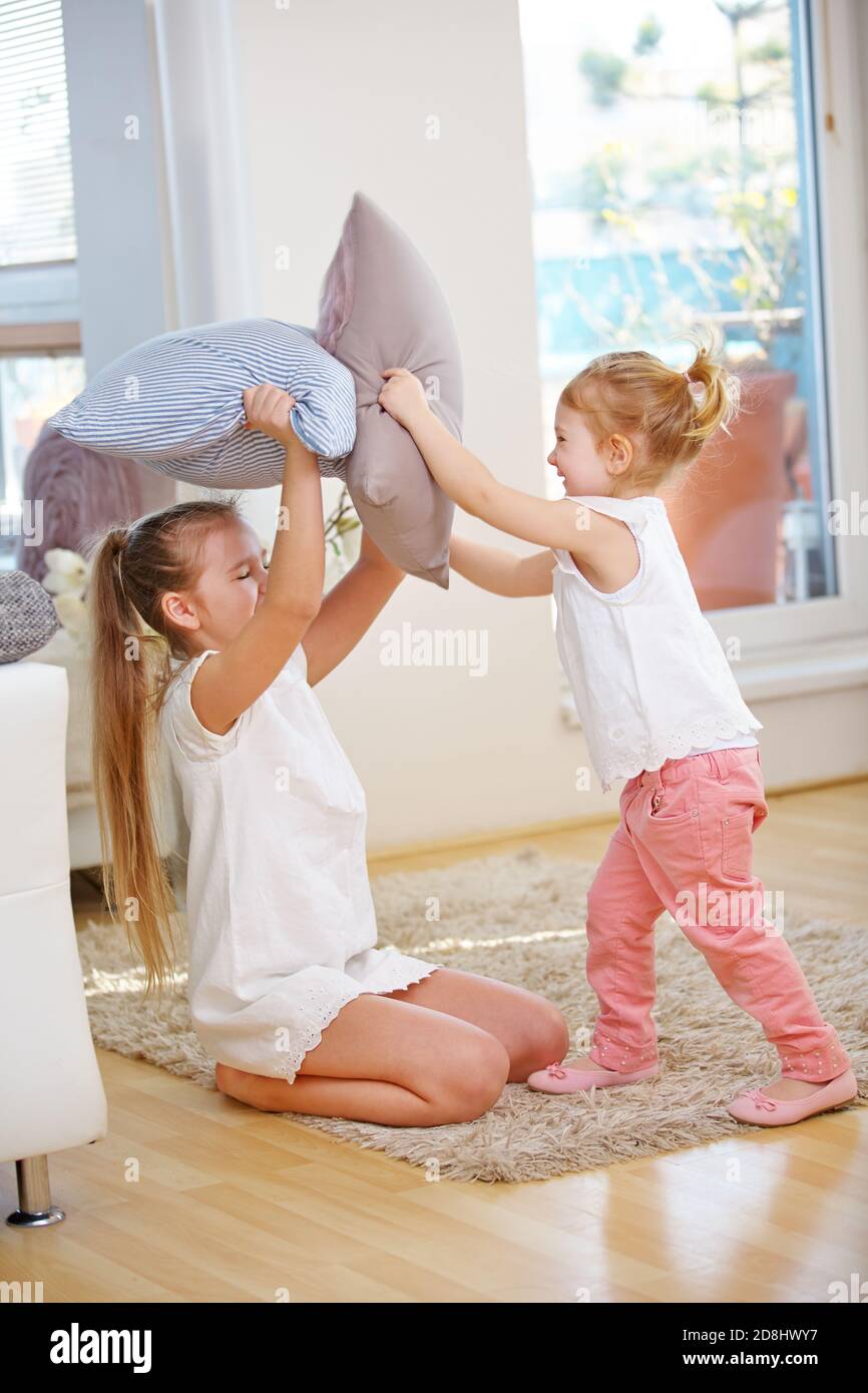 Siblings argue hi-res stock photography and images - Alamy