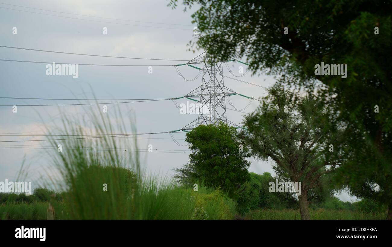Electrical transmission tower hi-res stock photography and images - Alamy