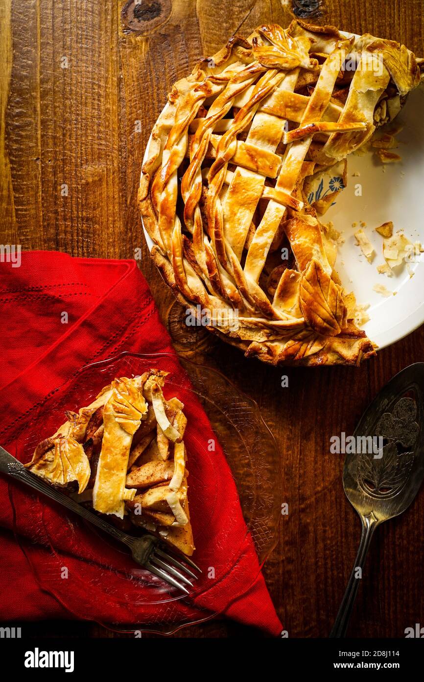 Apple Pie with Lattice Crust Stock Photo - Alamy