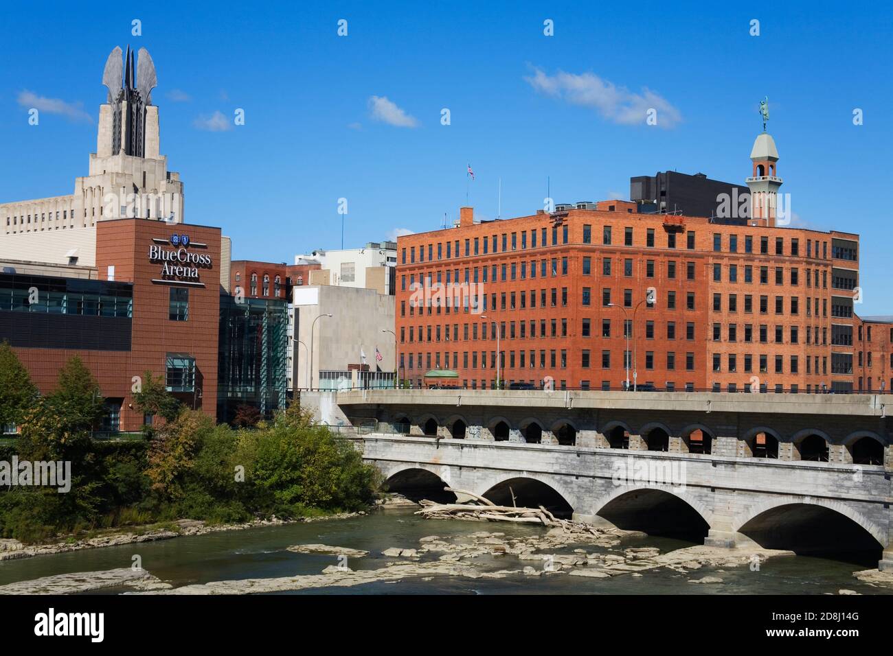 Main Street Bridge & Genesee River, Rochester, New York State, USA ...