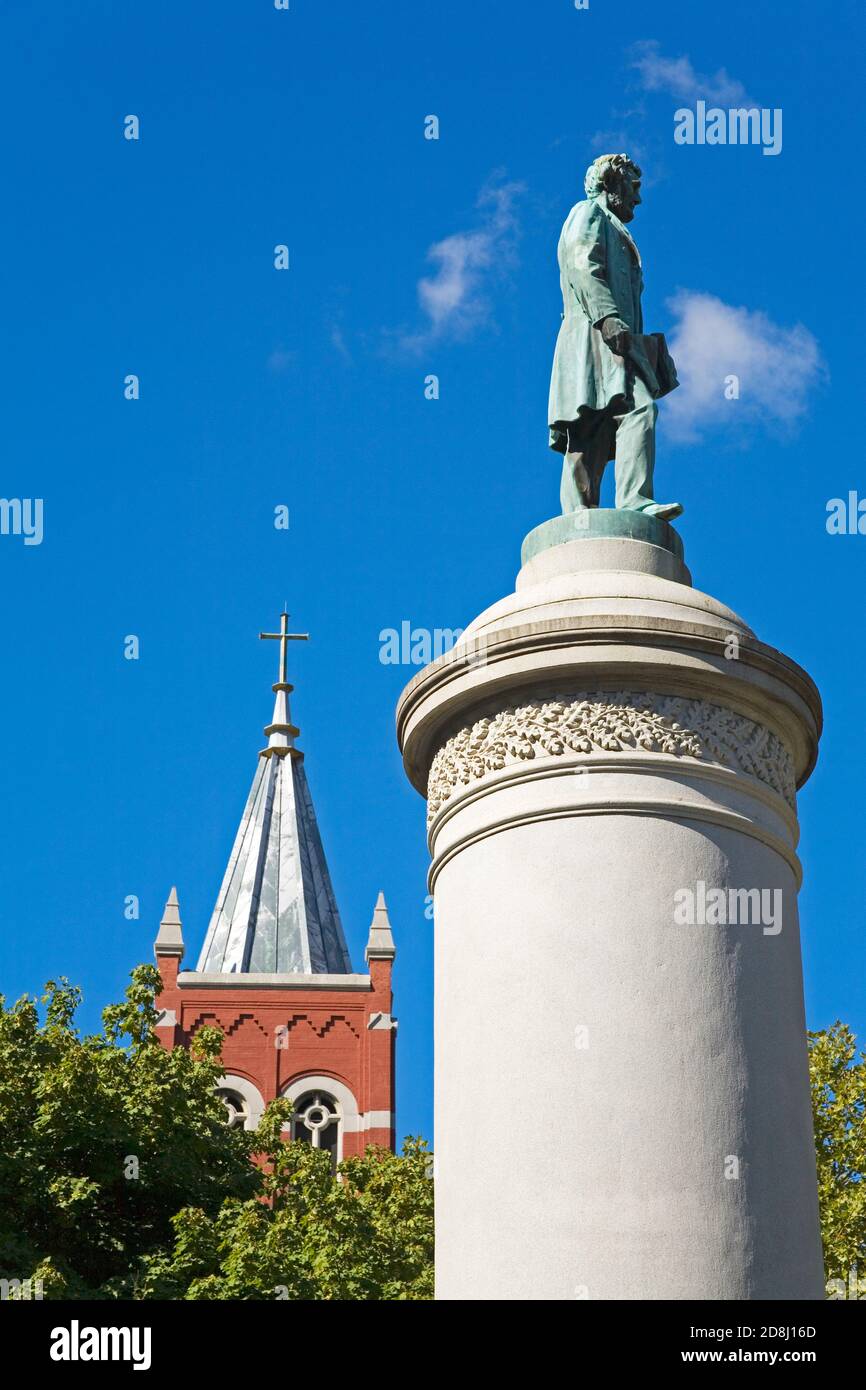 Monument in Washington Square Park, Rochester, New York State, USA ...