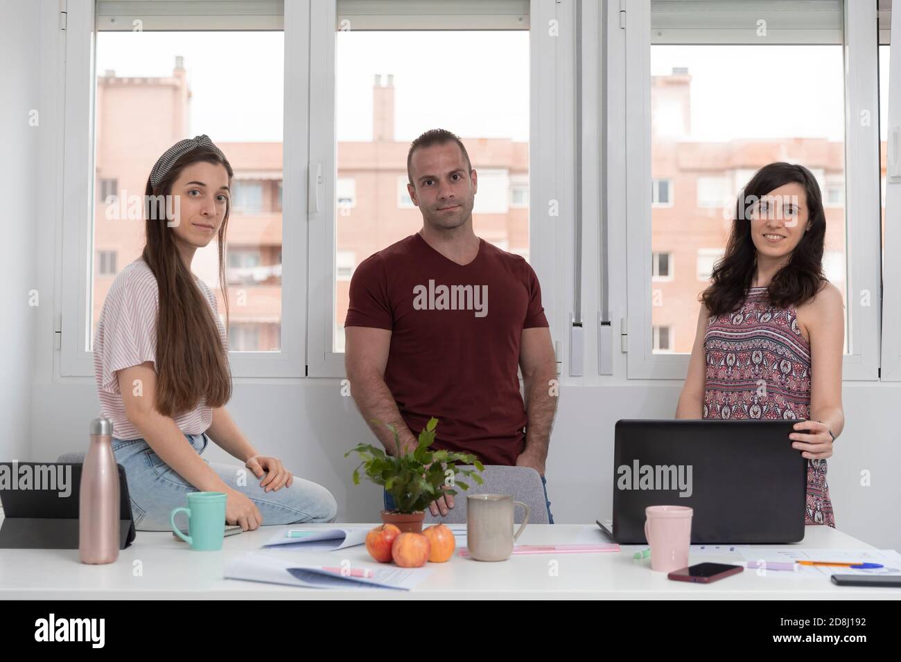Women workplace equality hi-res stock photography and images - Alamy