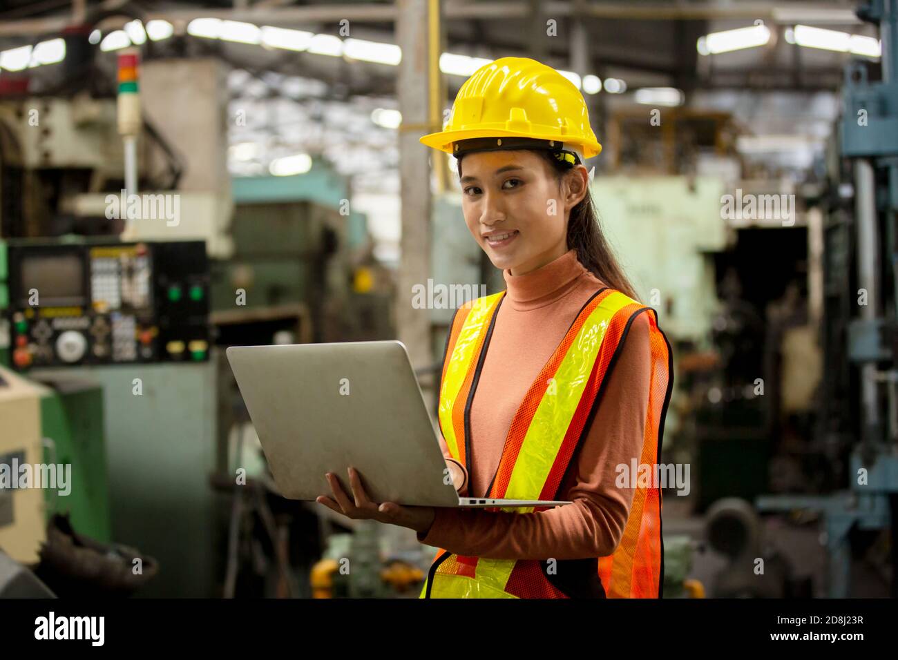 Laptop manufacturing process hi-res stock photography and images - Alamy