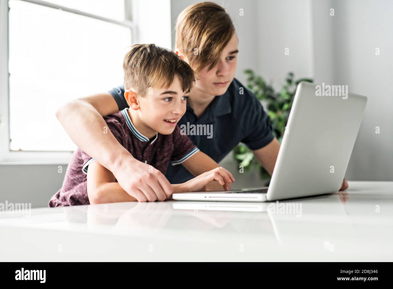 Computer kids uniform hi-res stock photography and images - Alamy