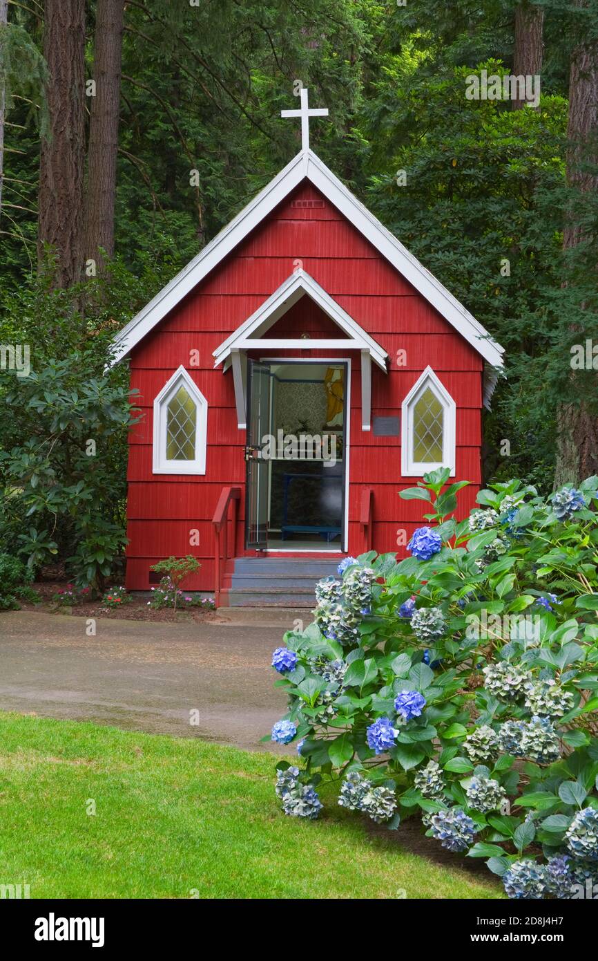 Chapel at The Grotto National Sanctuary of Our Sorrowful Mother in ...