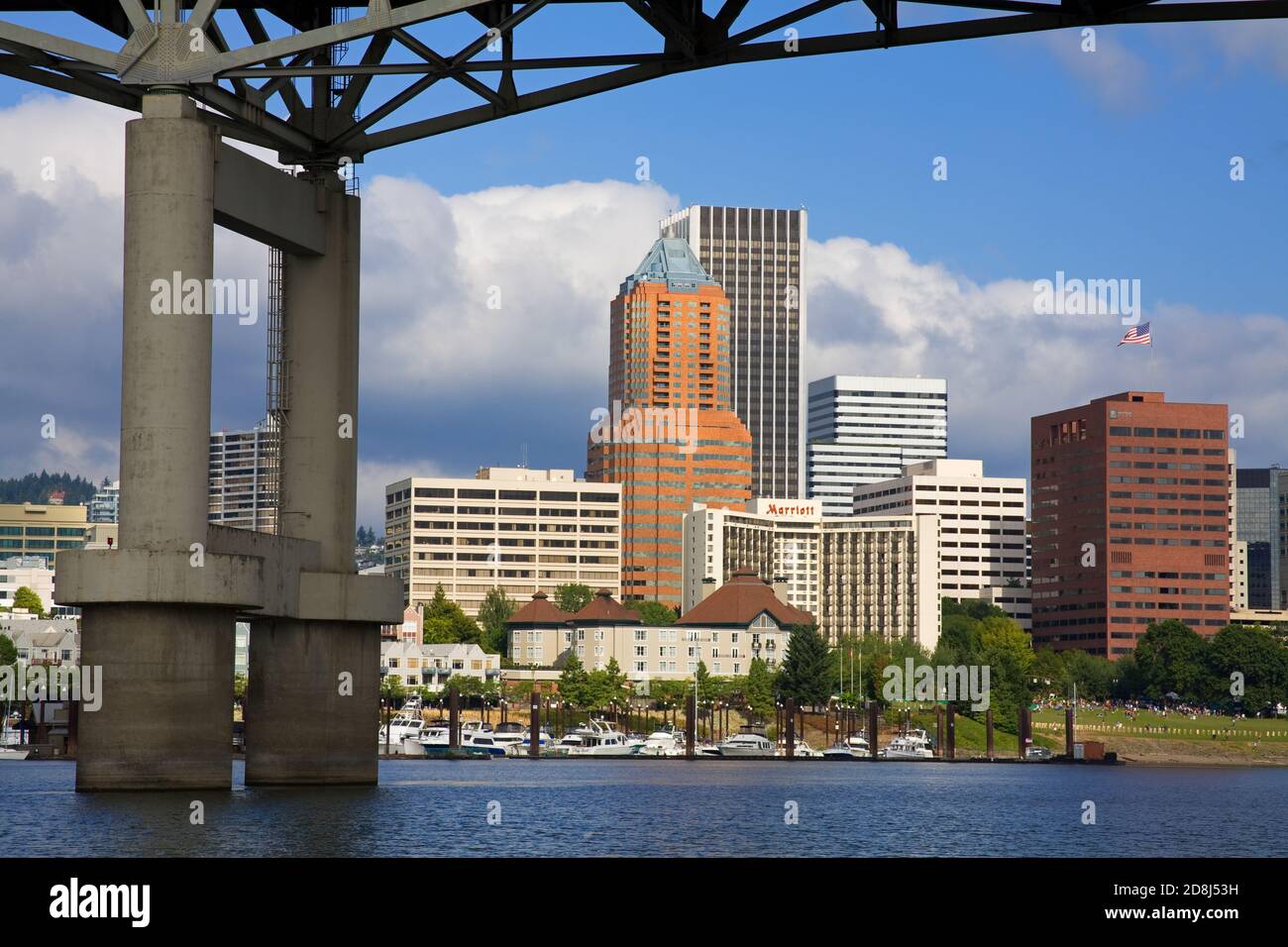 Marquam Bridge High Resolution Stock Photography and Images - Alamy