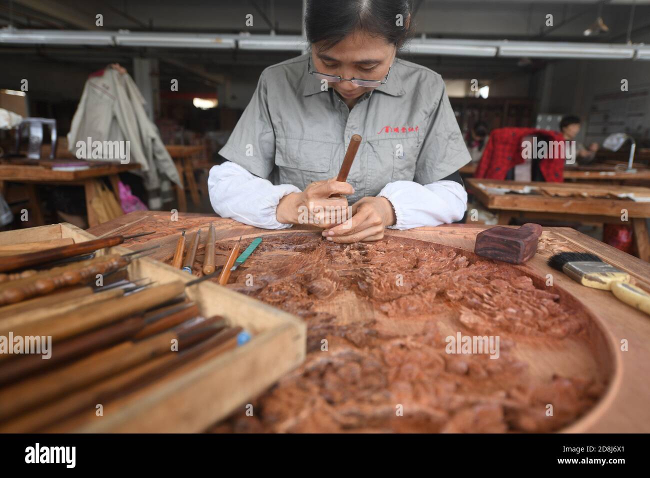 Chinese redwood furniture hi-res stock photography and images - Alamy