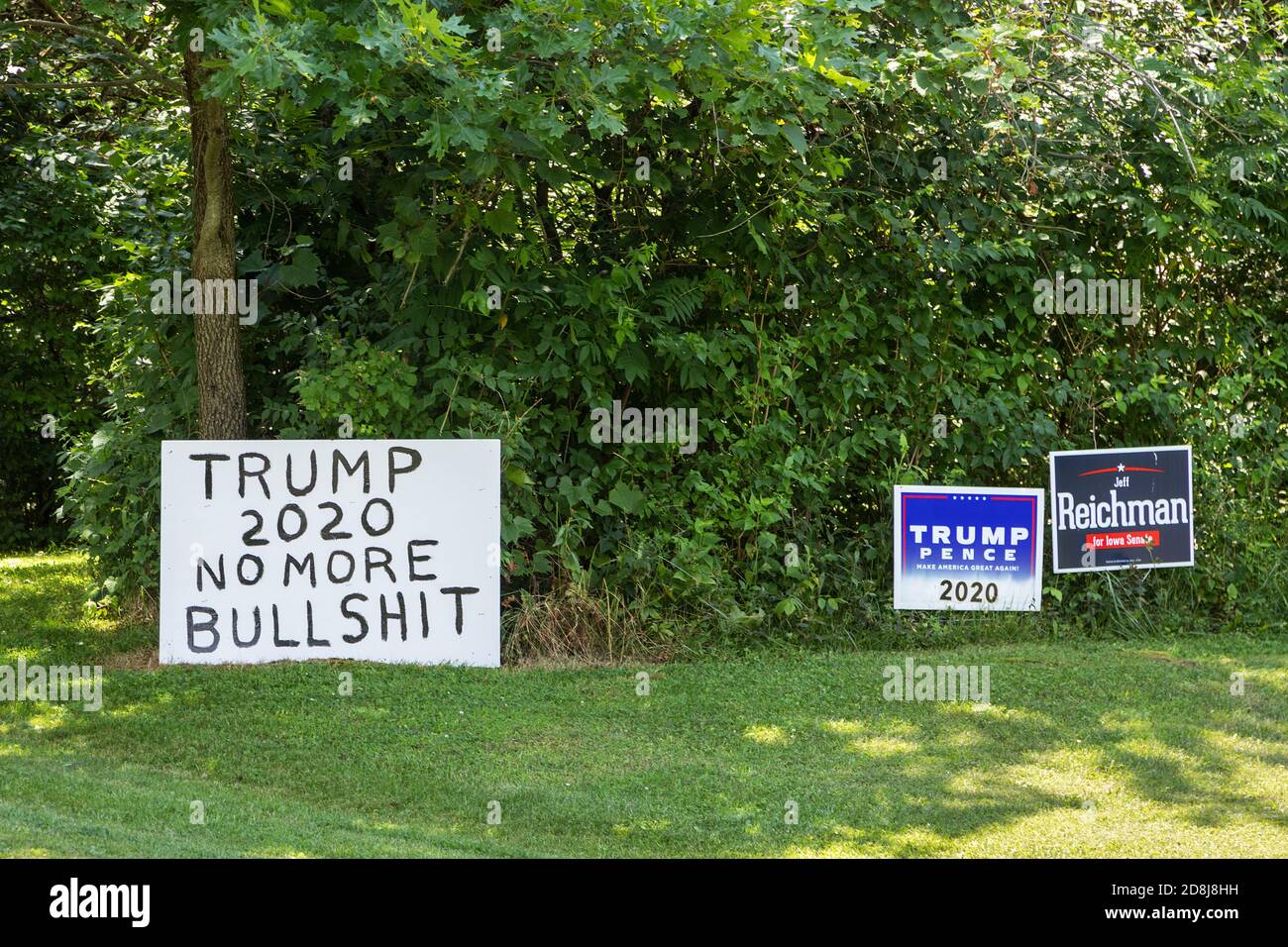 Homemade Trump sign in West Point, Iowa Stock Photo - Alamy