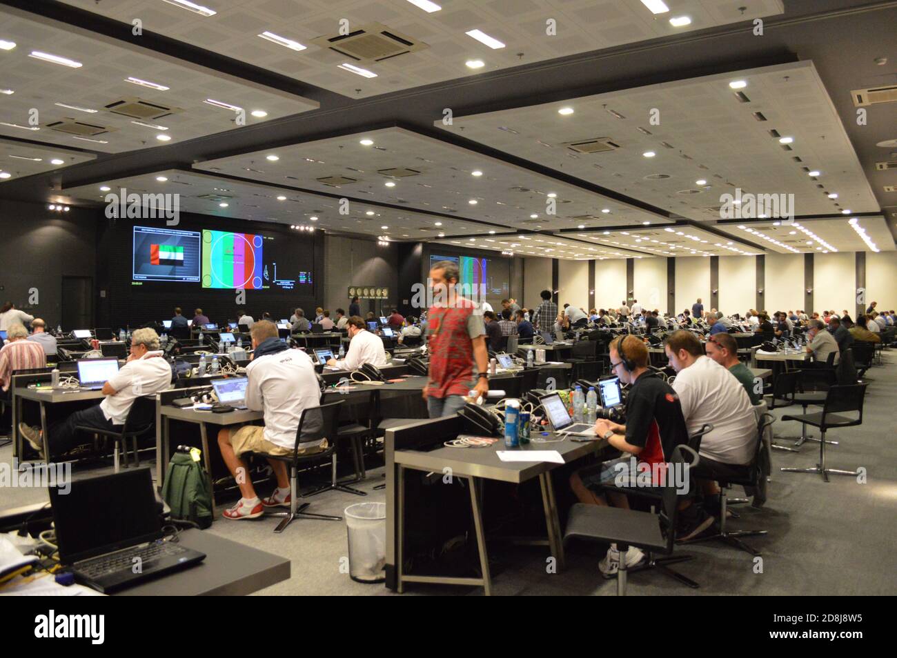 Pre screens hi-res stock photography and images - Alamy