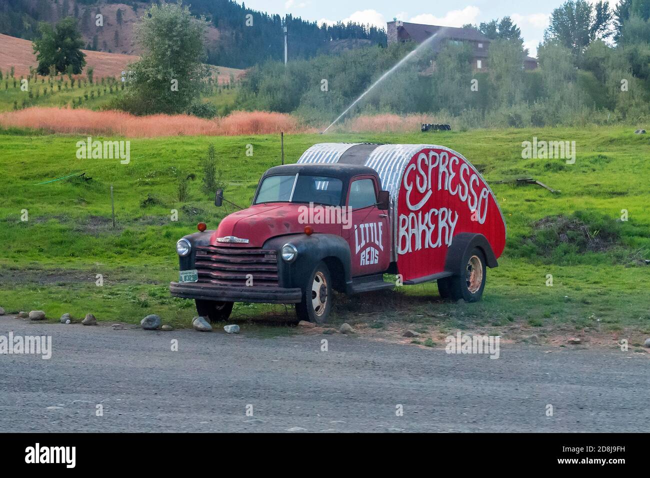 Bakery truck hi-res stock photography and images - Alamy
