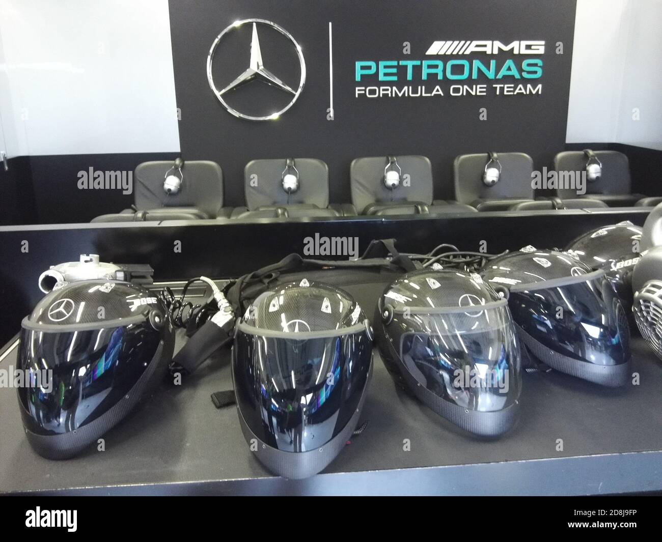 Mercedes formula 1 logo hi-res stock photography and images - Alamy