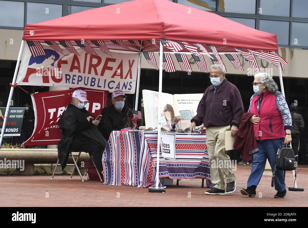 Voting tent hi-res stock photography and images - Alamy