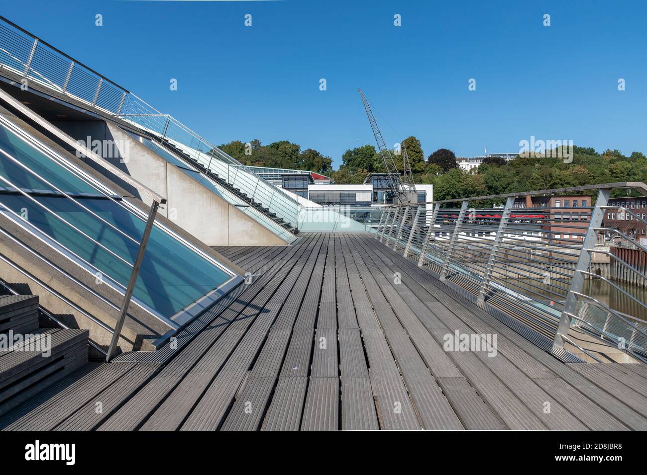 Ship shape building hi-res stock photography and images - Alamy