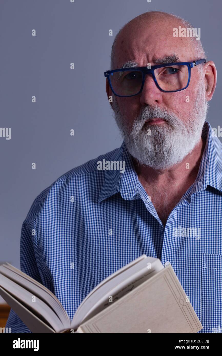 Hirsute men hi-res stock photography and images - Alamy
