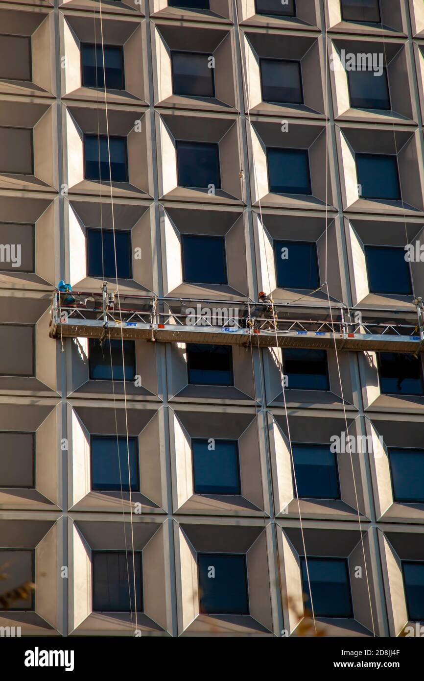 New york skyscraper workers hi-res stock photography and images - Alamy