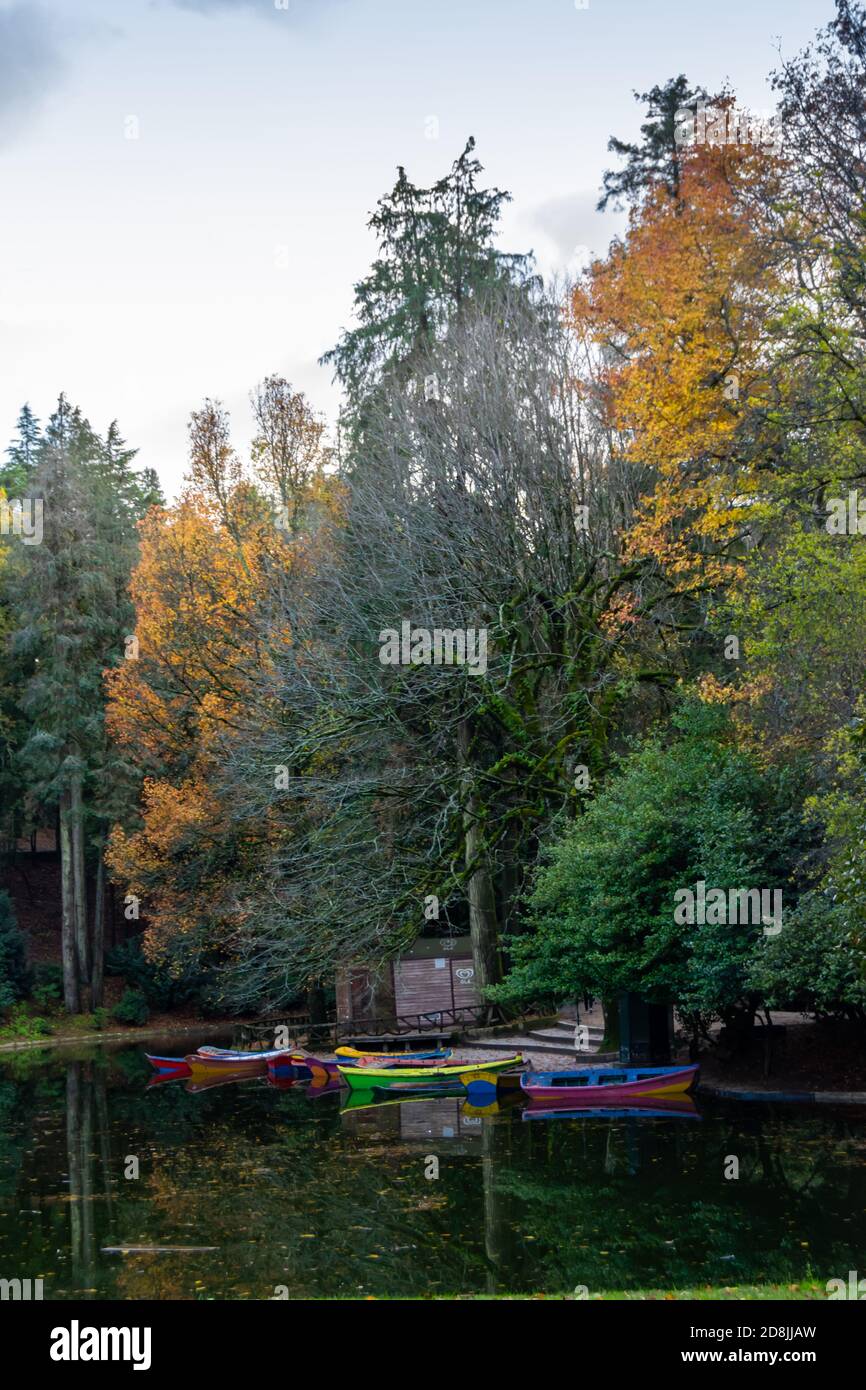 Empty boats hi-res stock photography and images - Alamy