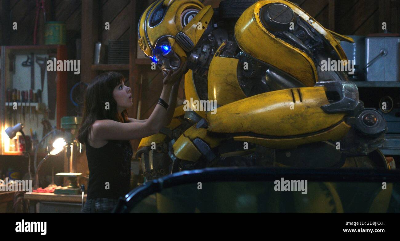Bumblebee Hailee Steinfeld High Resolution Stock Photography and Images ...