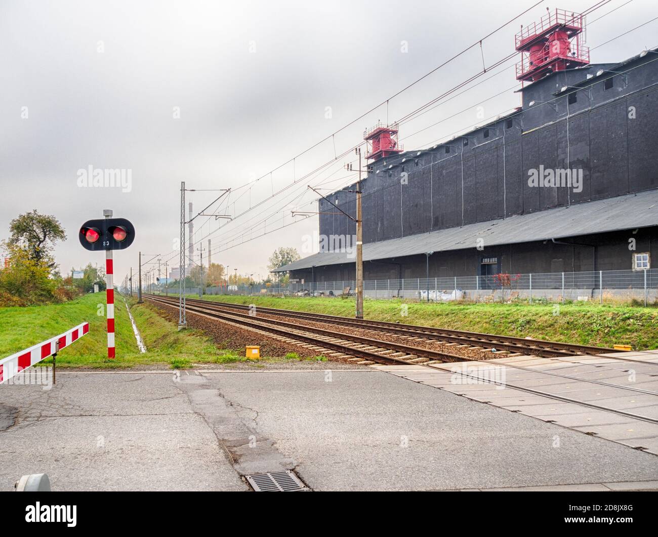 Railway traffic light Stock Photo - Alamy