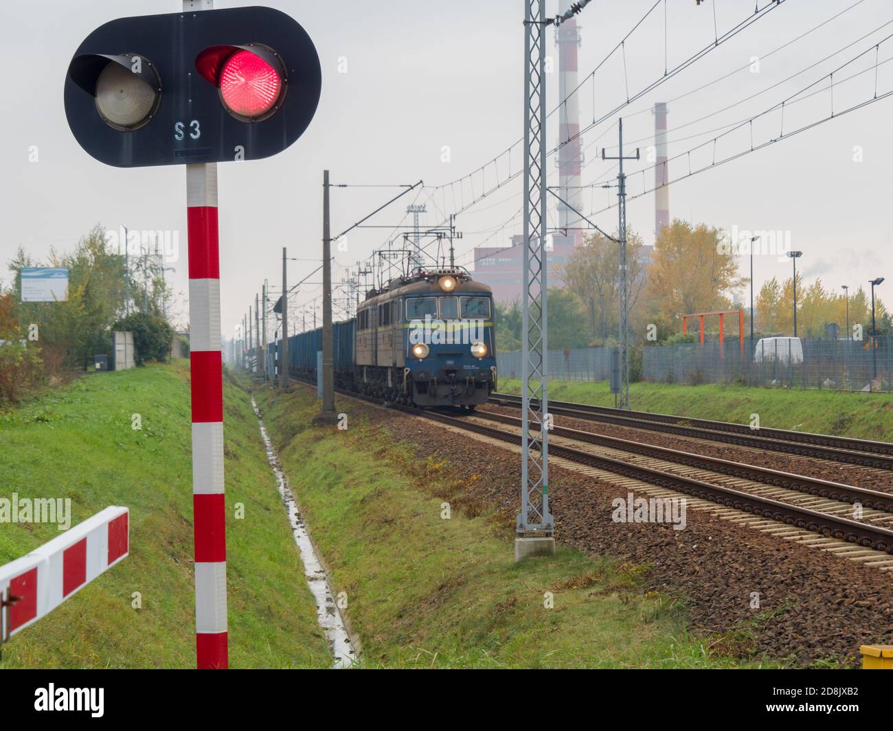 Railway traffic light Stock Photo - Alamy