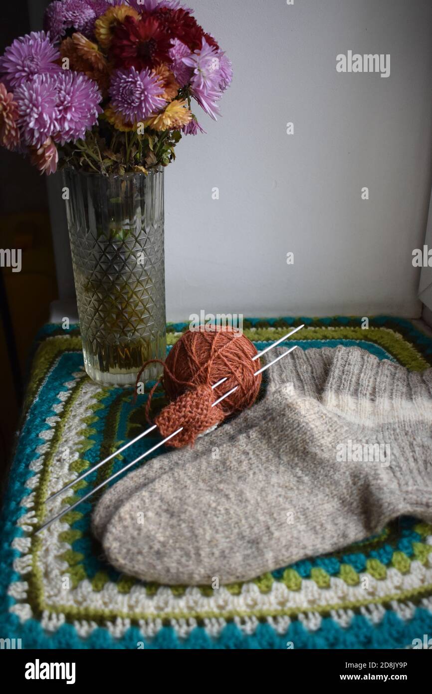 Knitted wool socks hi-res stock photography and images - Alamy