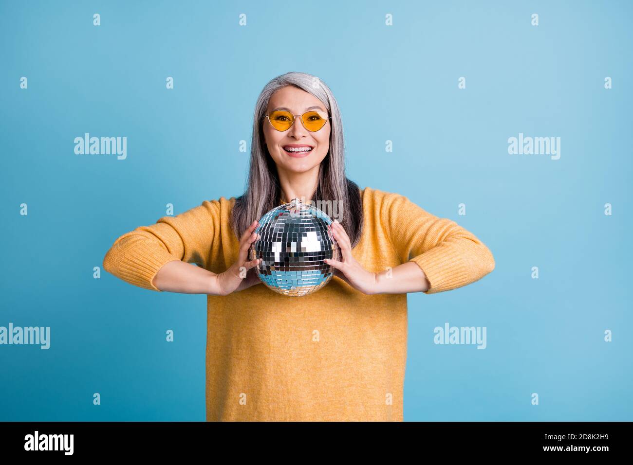 Rave wear hi-res stock photography and images - Alamy