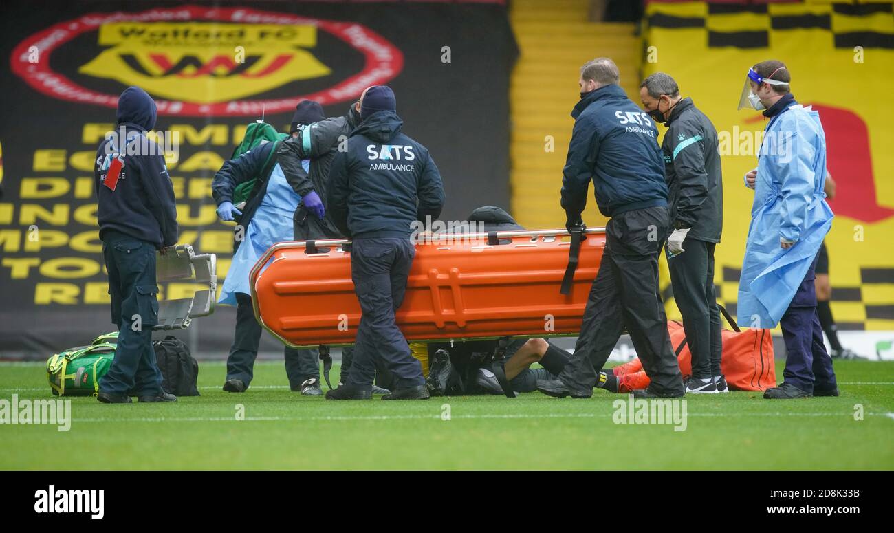 English league soccer football stretcher hi-res stock photography and ...