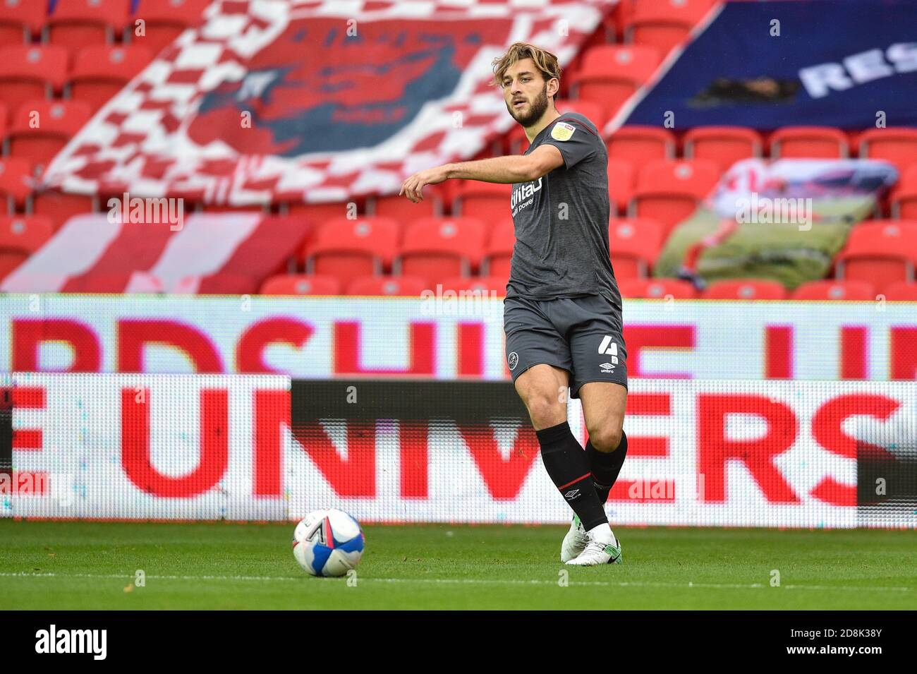Charlie Goode (4) of Brentford during the game Stock Photo - Alamy