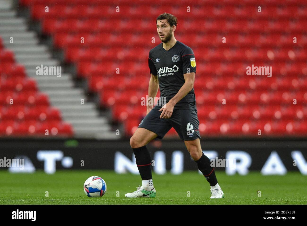 Charlie Goode (4) of Brentford during the game Stock Photo - Alamy