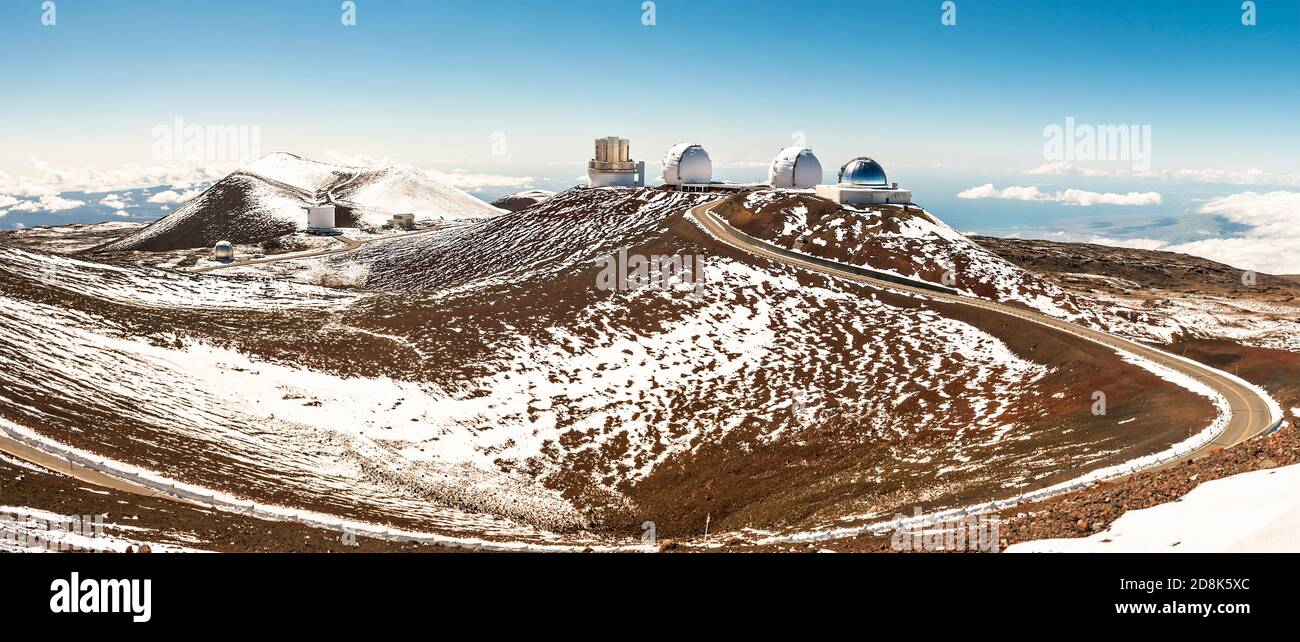 The Hawaii Big Island Mauna Kea volcano observatory Stock Photo - Alamy