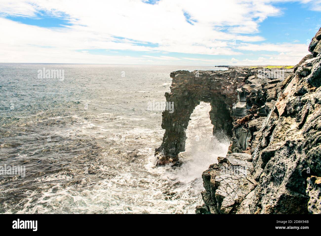 Holei sea arch hi-res stock photography and images - Alamy
