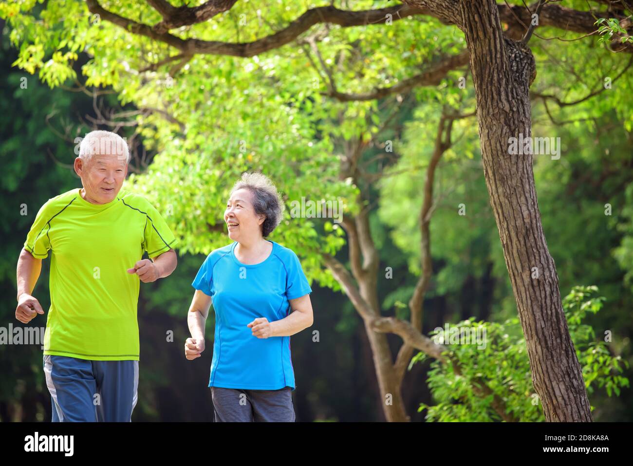 Senior chinese man jogging in hi-res stock photography and images - Alamy