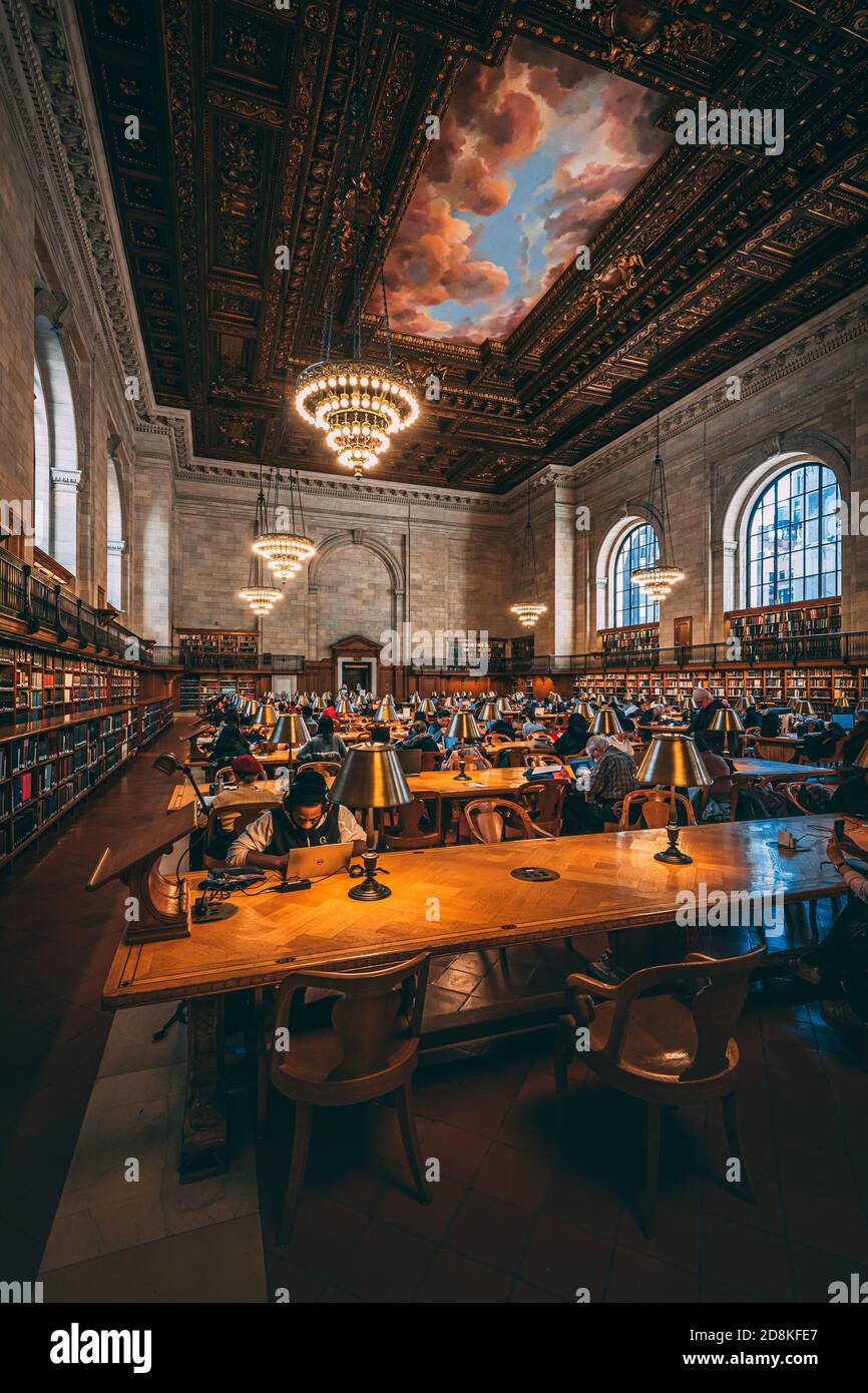 The Rose Reading Room, in the New York Public Library, Midtown ...