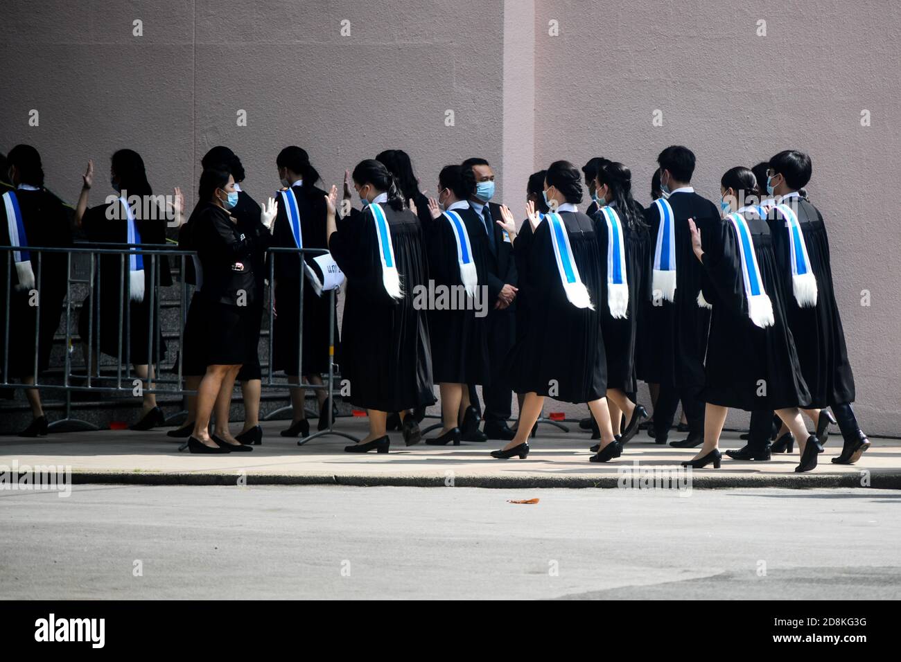 Thailand university student graduation hi-res stock photography and ...