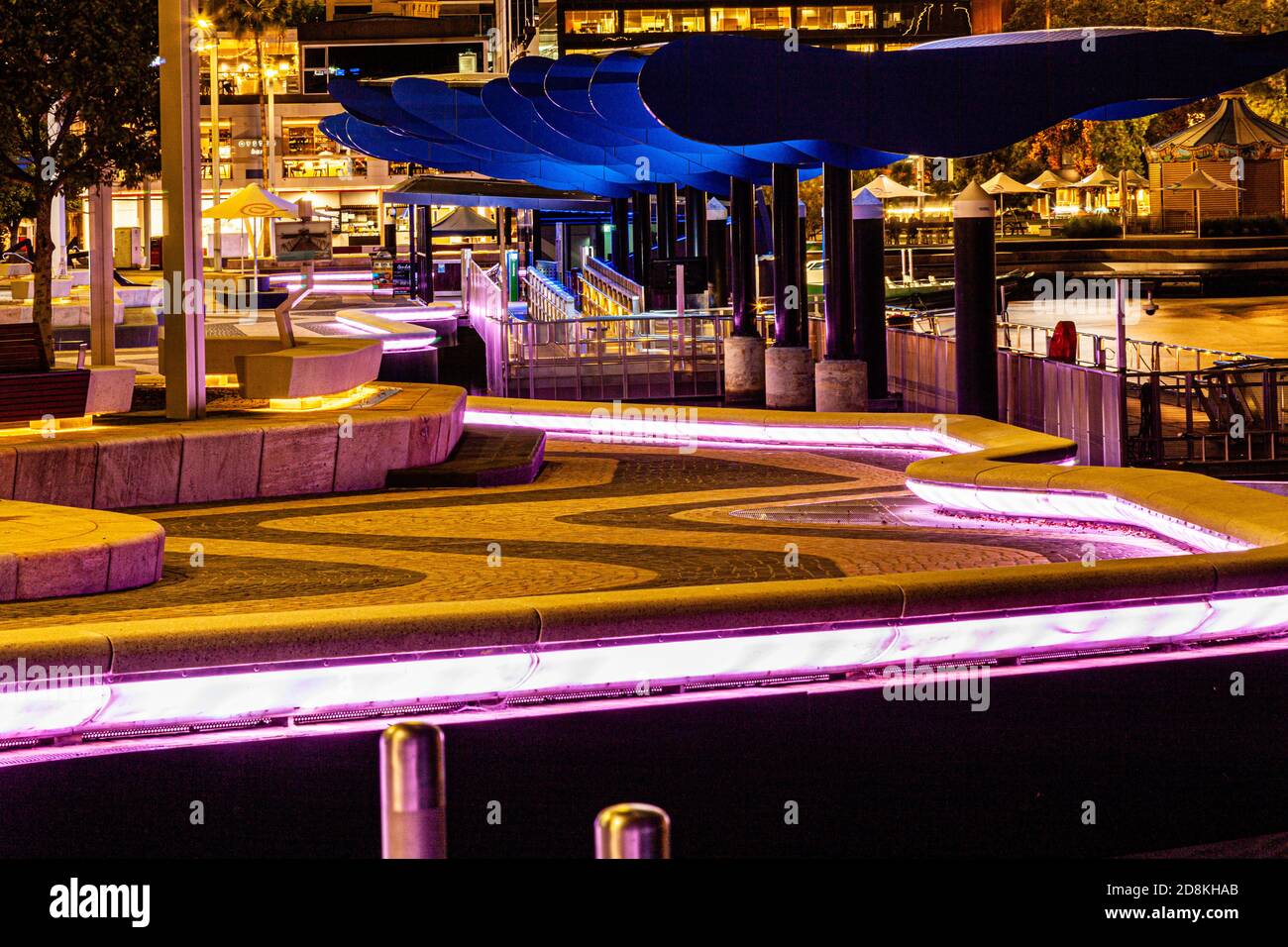 Elizabeth quay bridge at night hi-res stock photography and images - Alamy