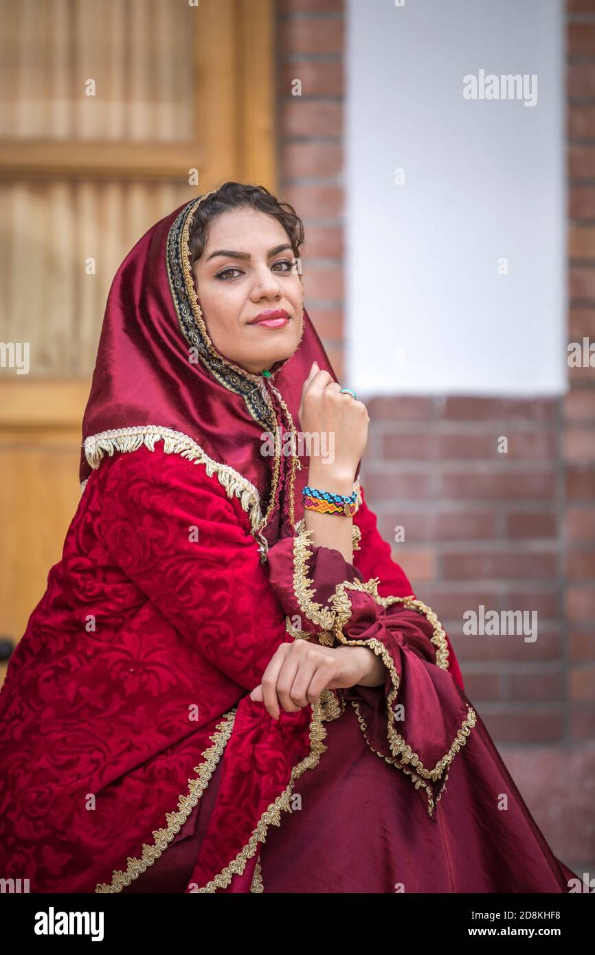 young beautiful Iranian lady in traditional clothing Stock Photo - Alamy