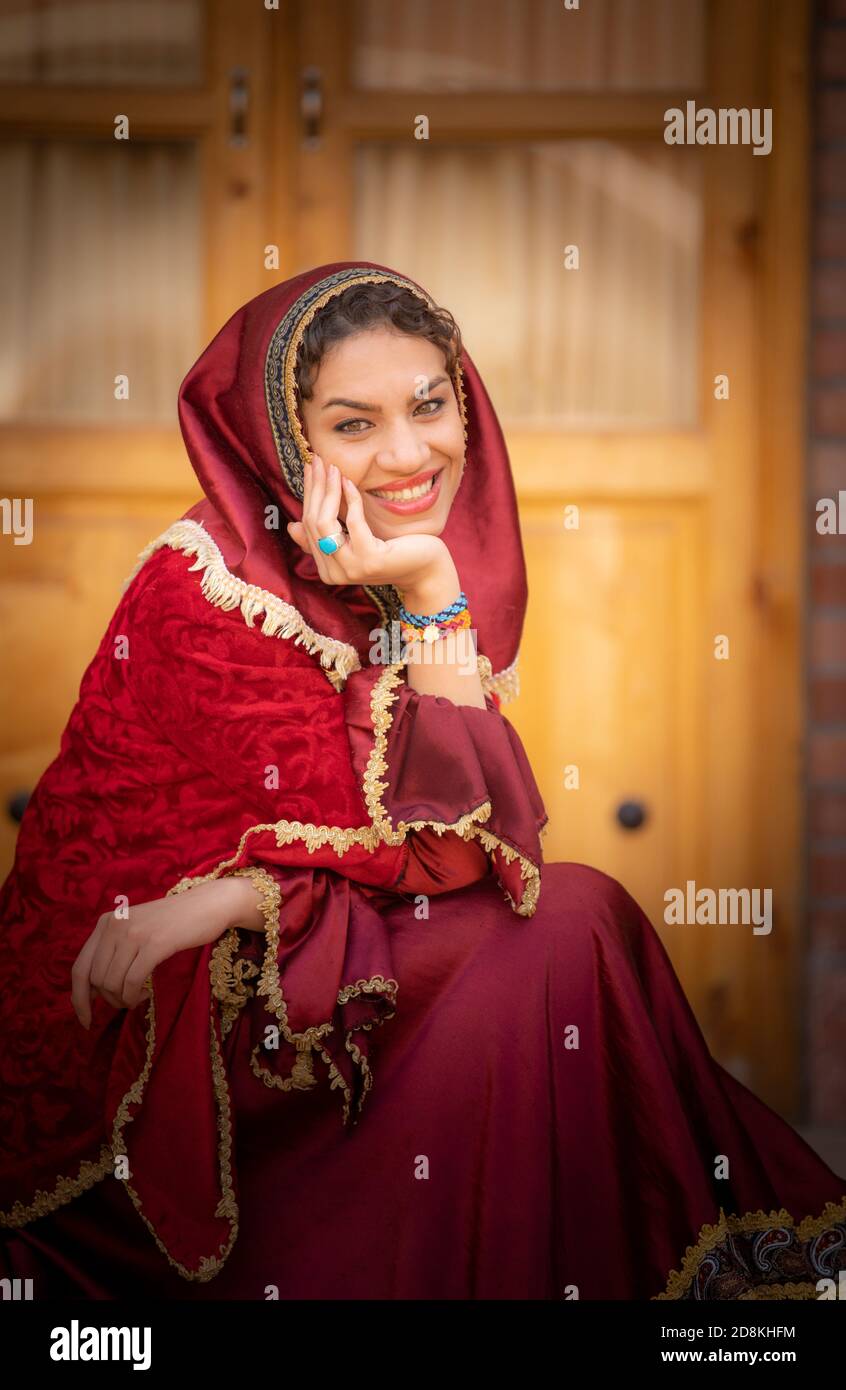 young beautiful Iranian lady in traditional clothing Stock Photo - Alamy