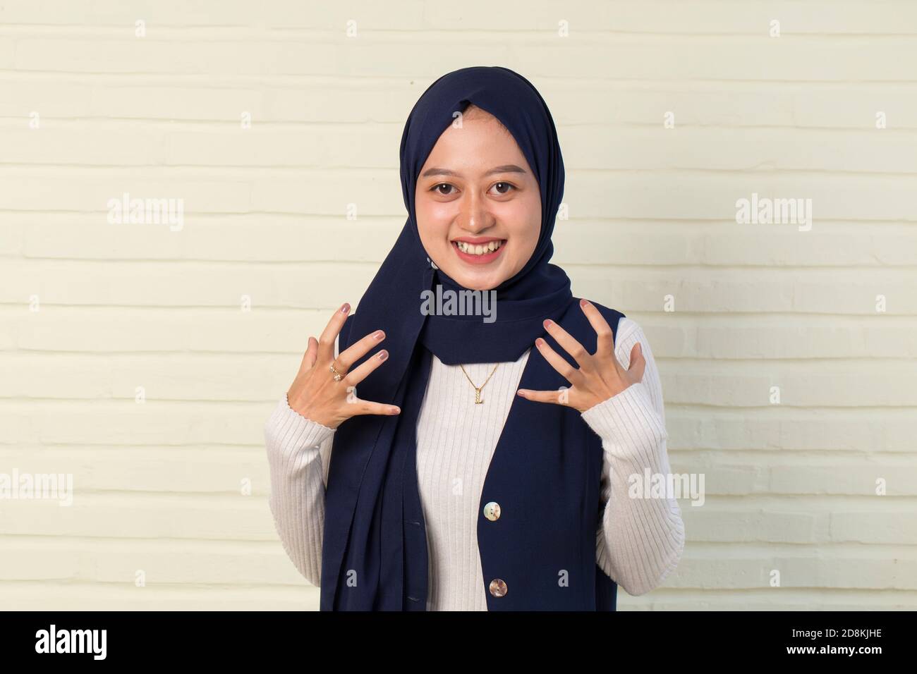 Screaming, hate and rage concept. Angry emotional muslim woman in hijab ...