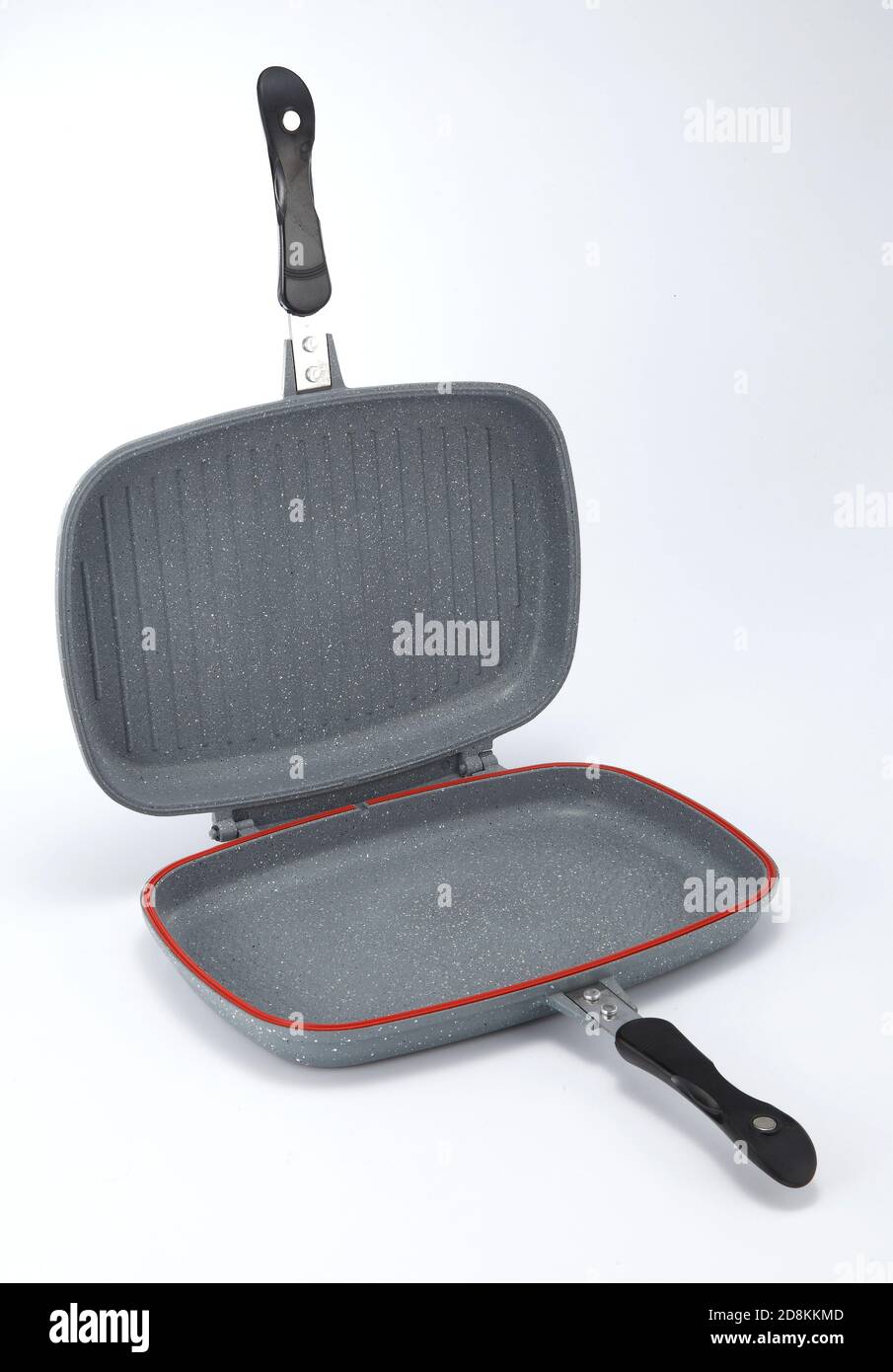 Double handle pan hi-res stock photography and images - Alamy
