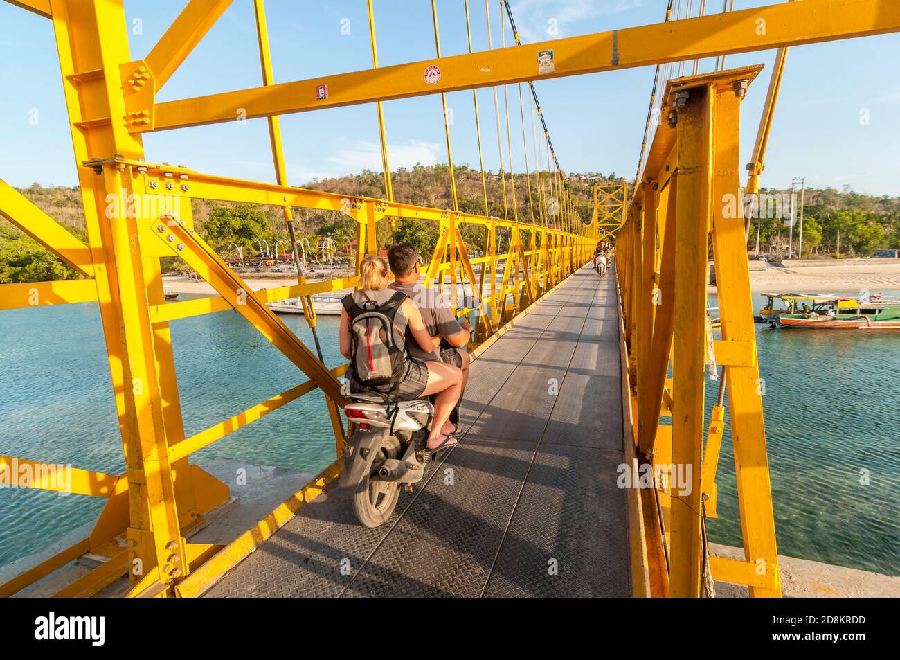 Yellow bridge nusa hi-res stock photography and images - Alamy