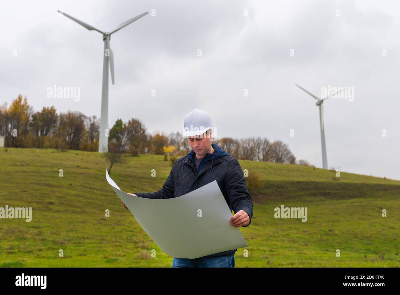 Side view caucasian engineer standing hi-res stock photography and ...