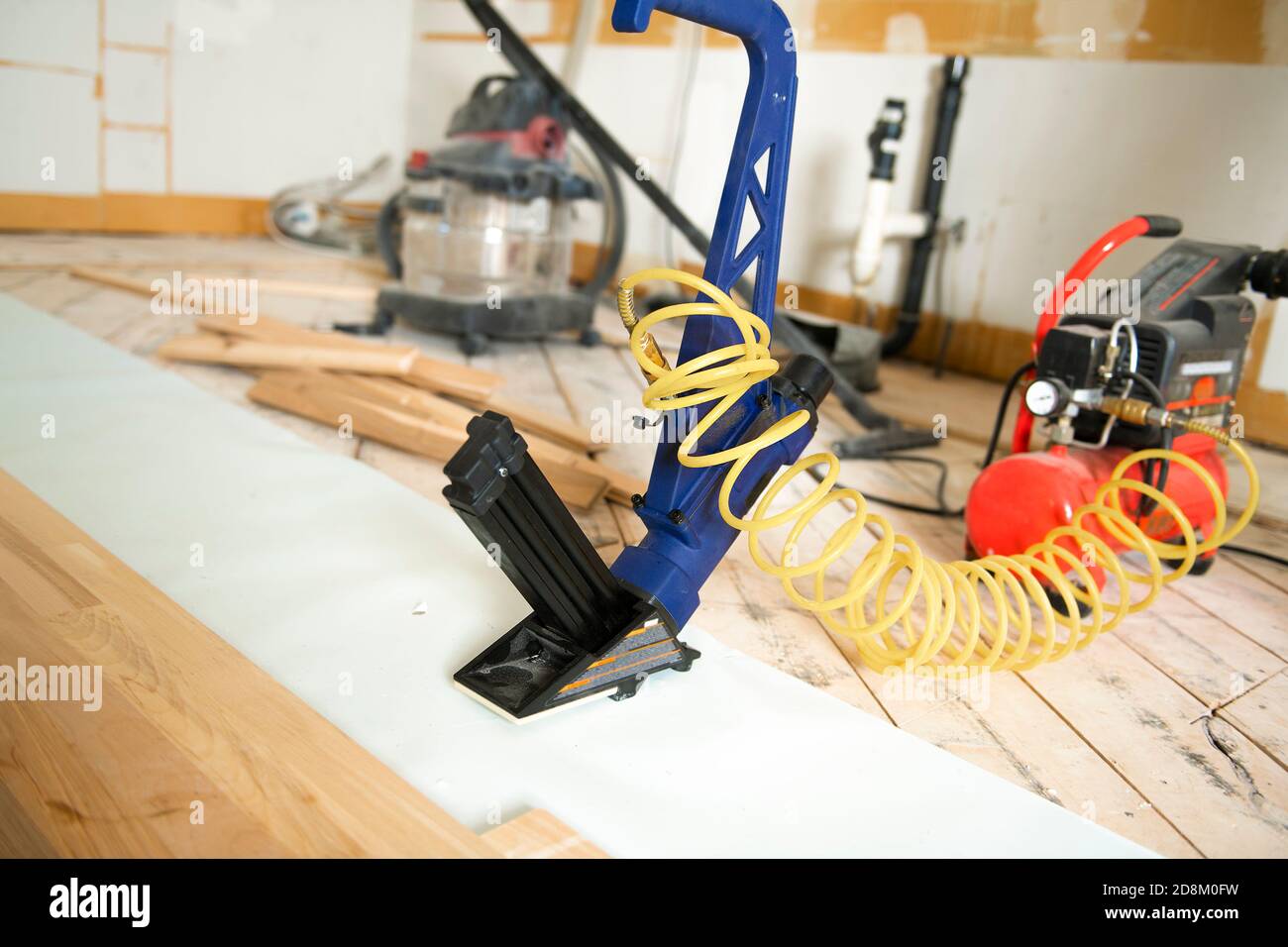 Flooring finish hi-res stock photography and images - Alamy