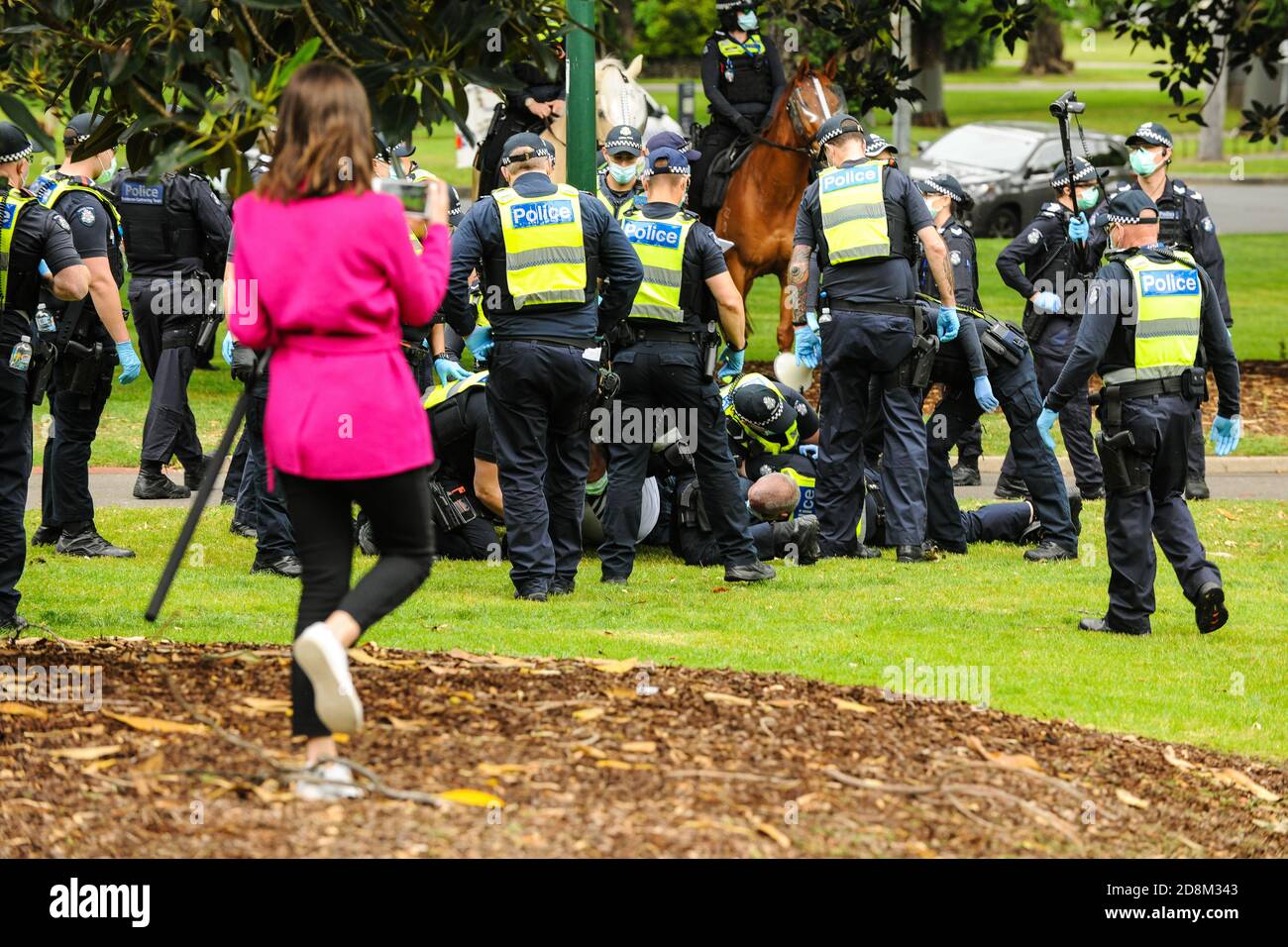 Handcuff and police hi-res stock photography and images - Alamy