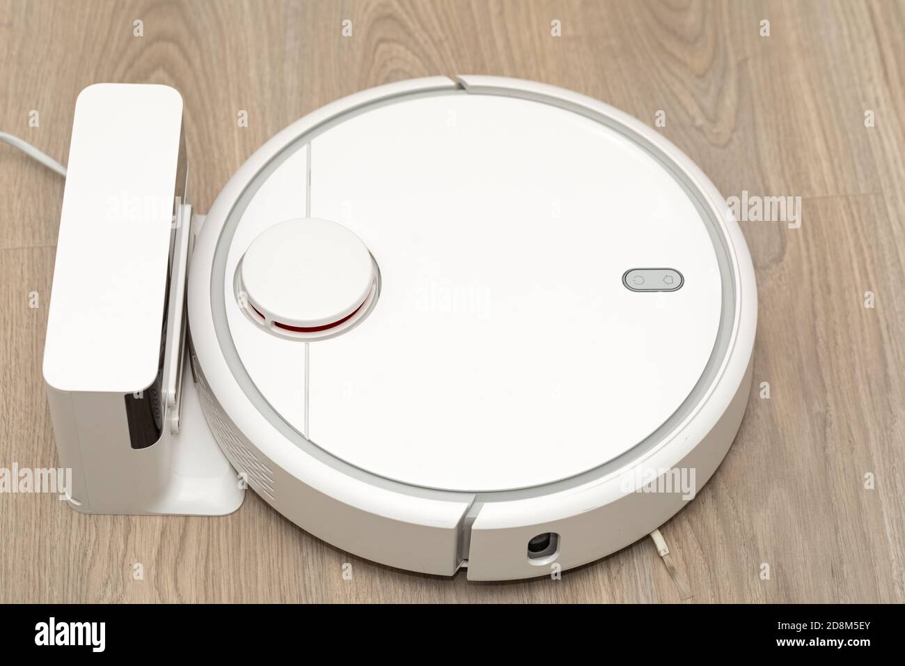 Picture of an automatic intelligent robotic hoover Stock Photo - Alamy