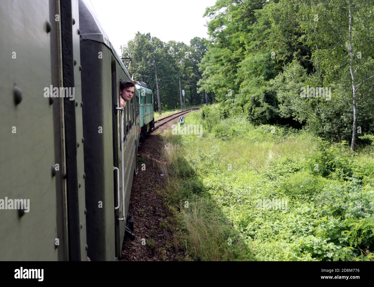 Sticking head out of train window hi-res stock photography and images ...