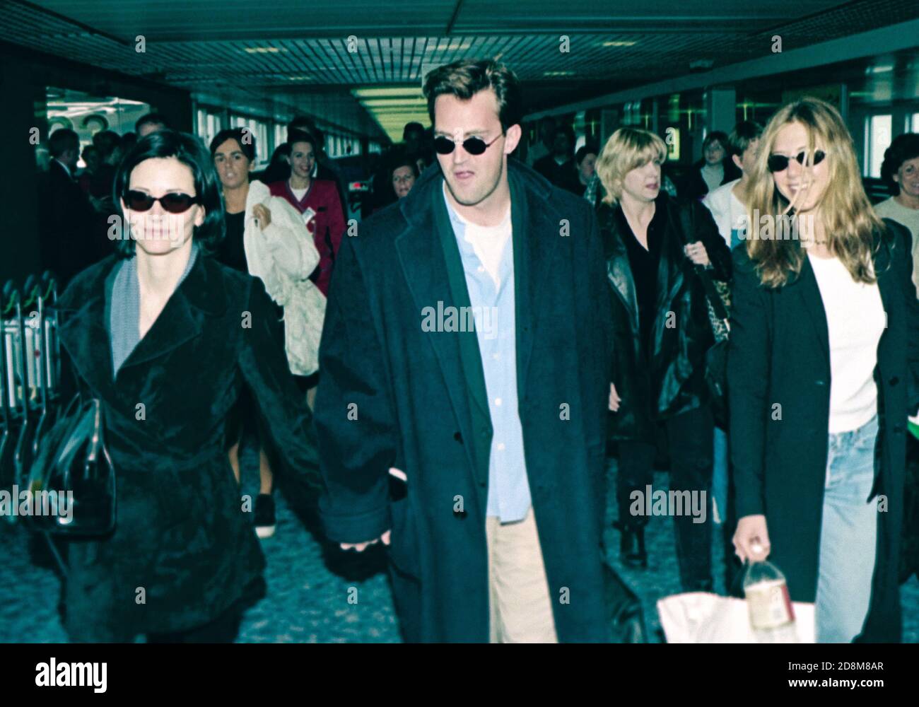 Friends tv series jennifer aniston hi-res stock photography and images ...